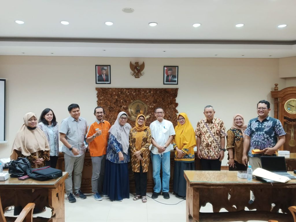 Monitoring dan Evaluasi Internal I Program Kompetisi Kampus Merdeka (PKKM) UWKS Tahun 2023 ...